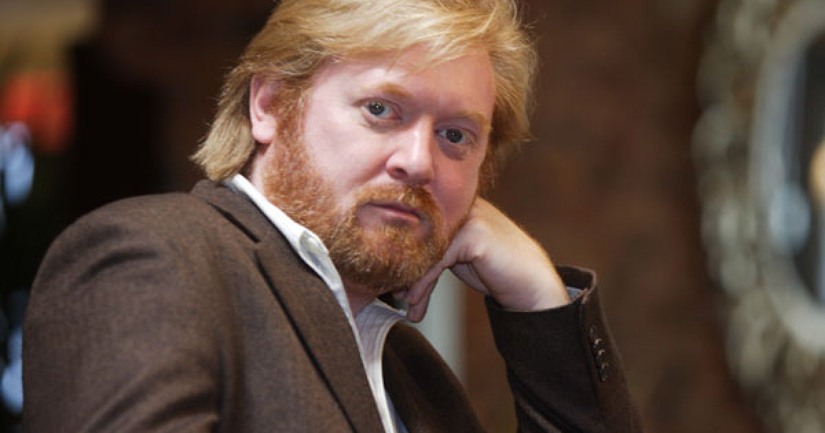 R.J. Ellory, philanthrope