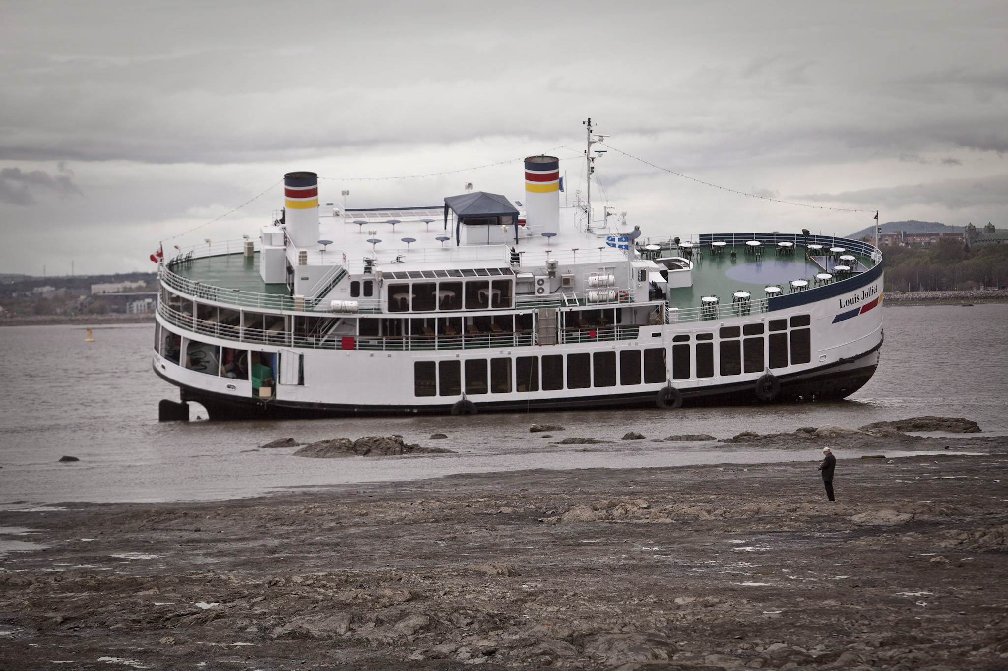 Le Louis-Jolliet devrait être en service samedi