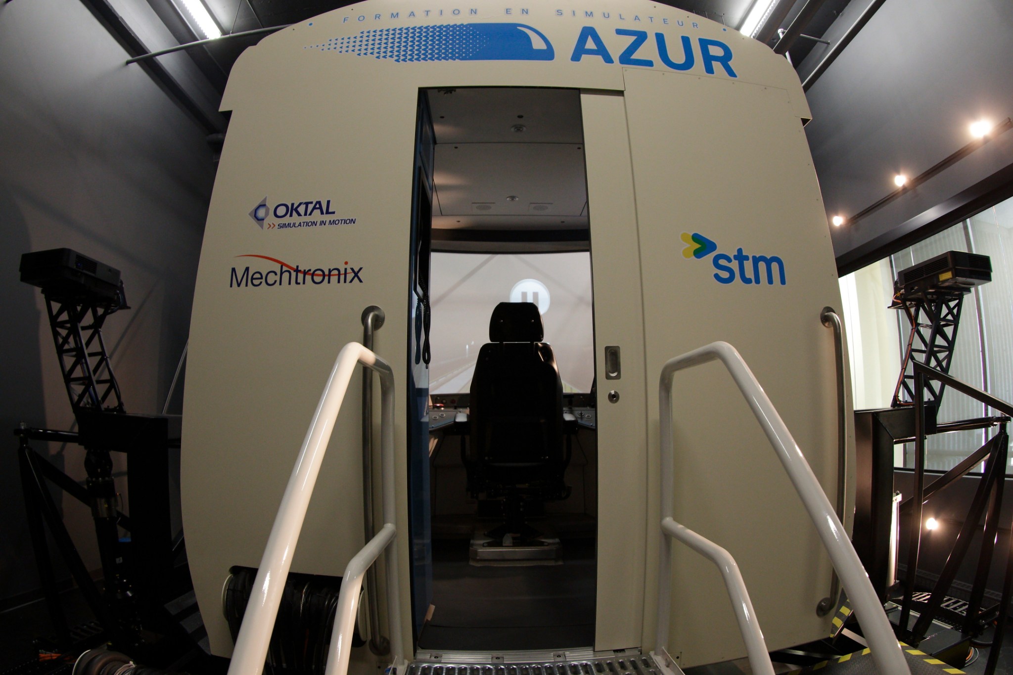 Une formation virtuelle pour les opérateurs d'Azur