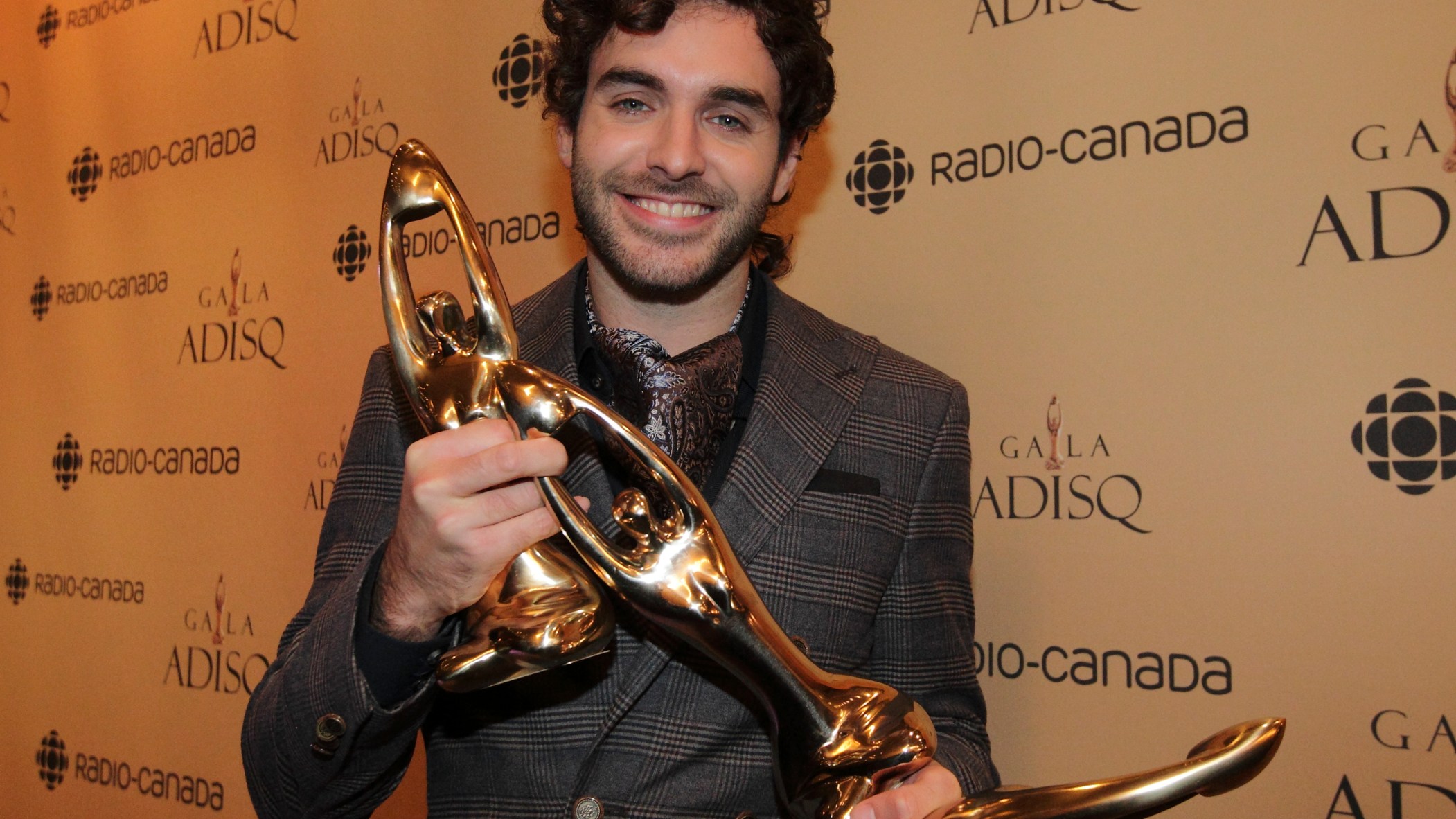 ADISQ: Alex Nevsky au sommet