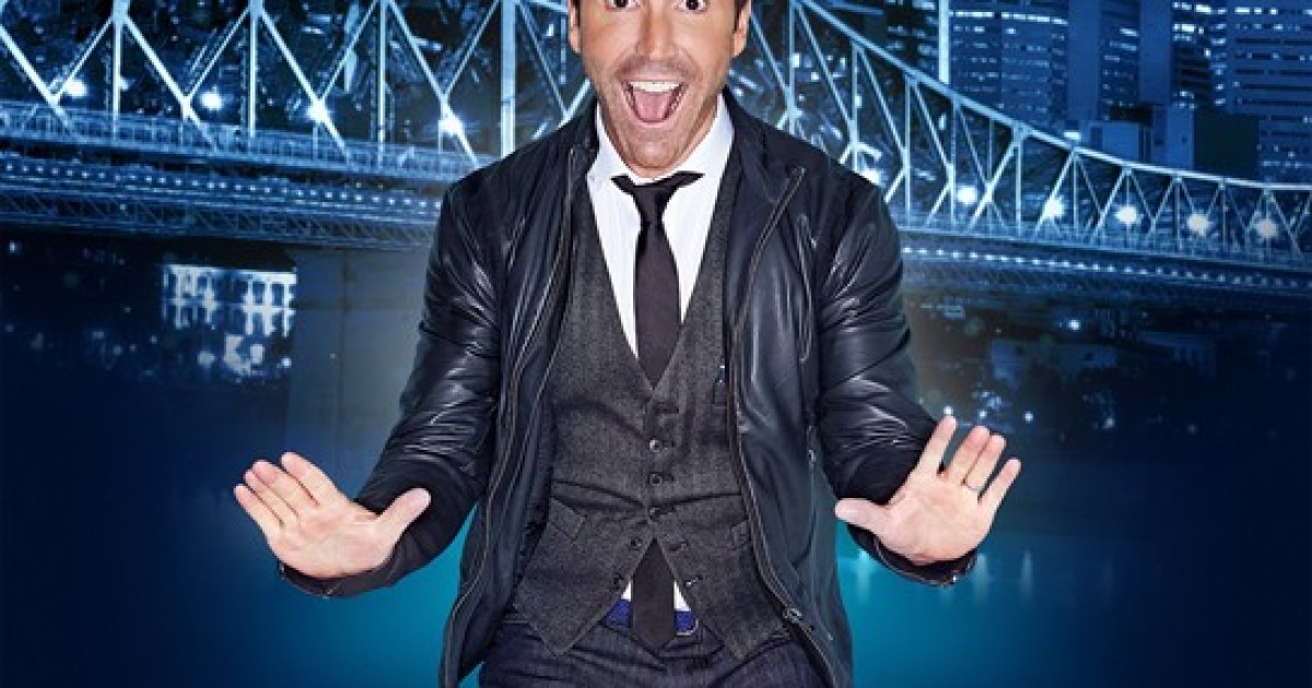 Éric Salvail a le V dans les voiles