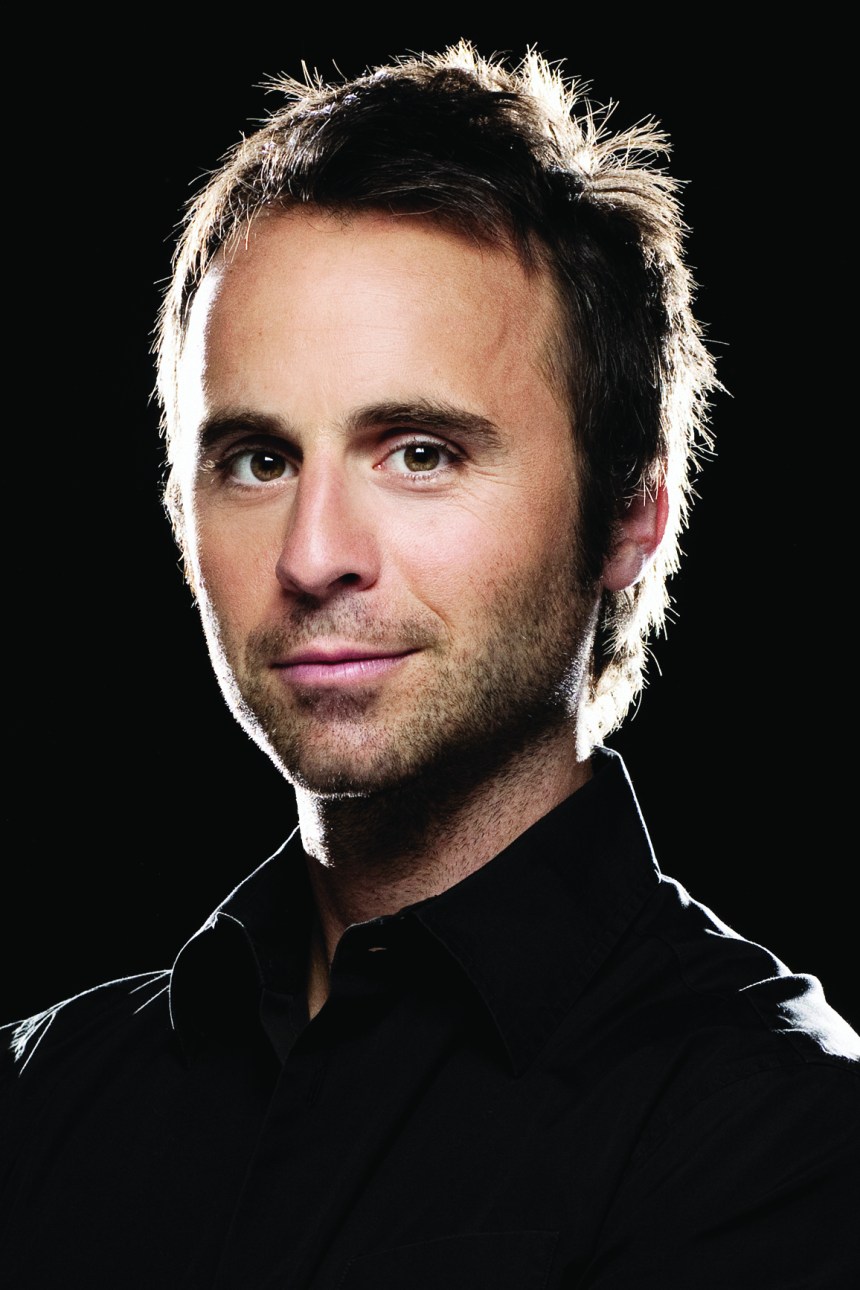 Louis-José Houde de retour avec «Les heures verticales»