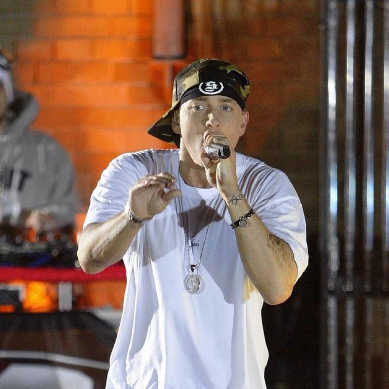 Eminem dévoile un remix de 16 minutes pour Detroit Vs Everybody