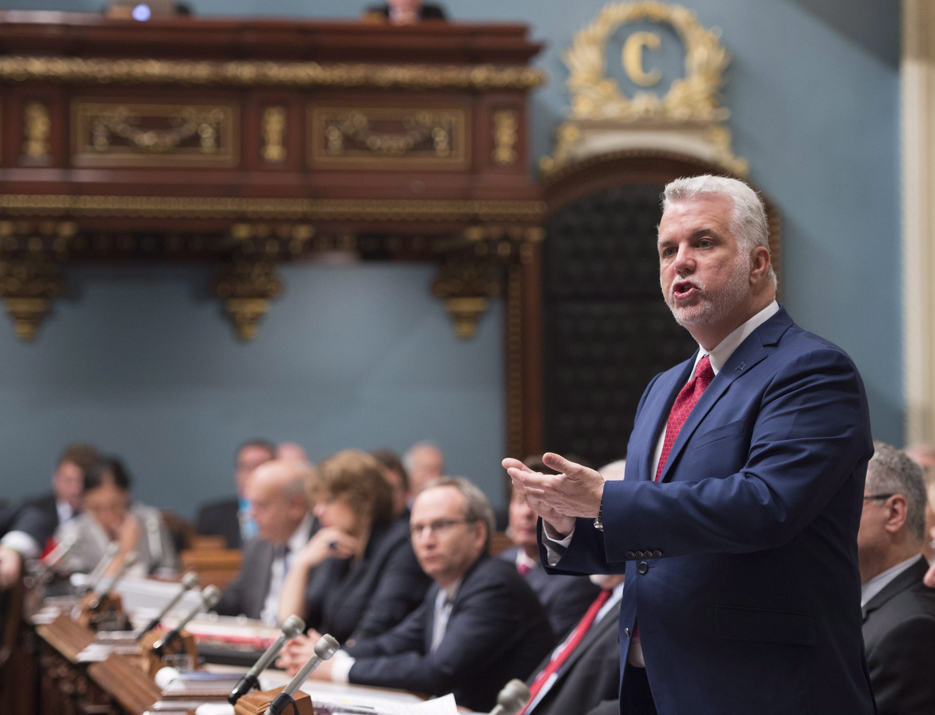 Affichage: Québec va resserrer la loi 101