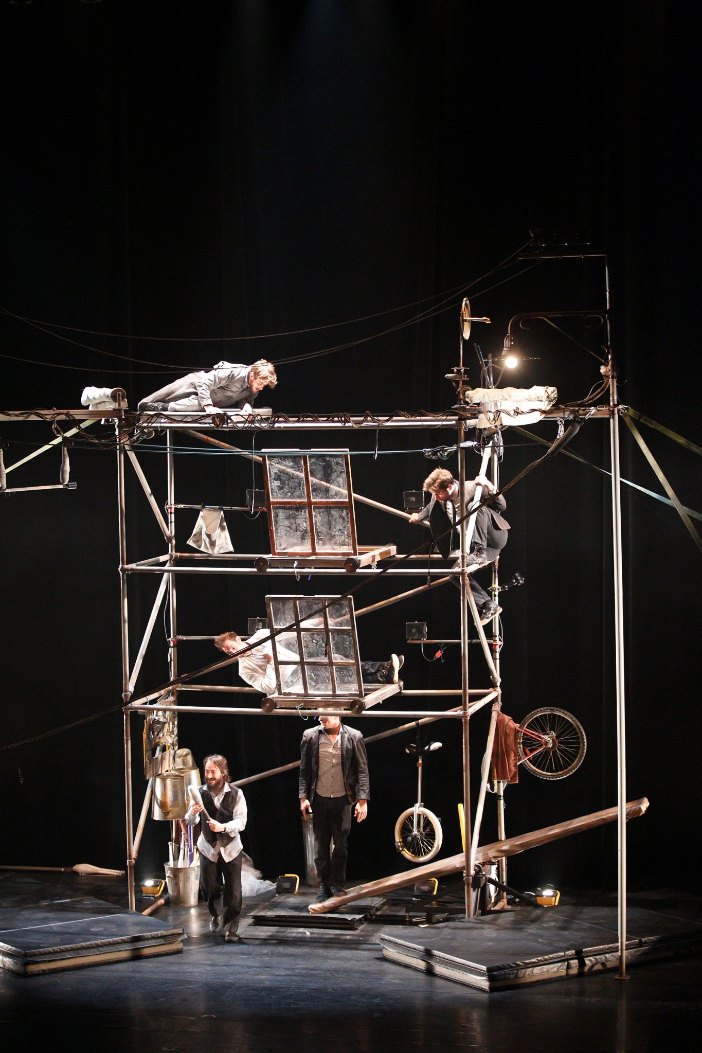 Montréal complètement cirque: une Machine réglée au quart de tour