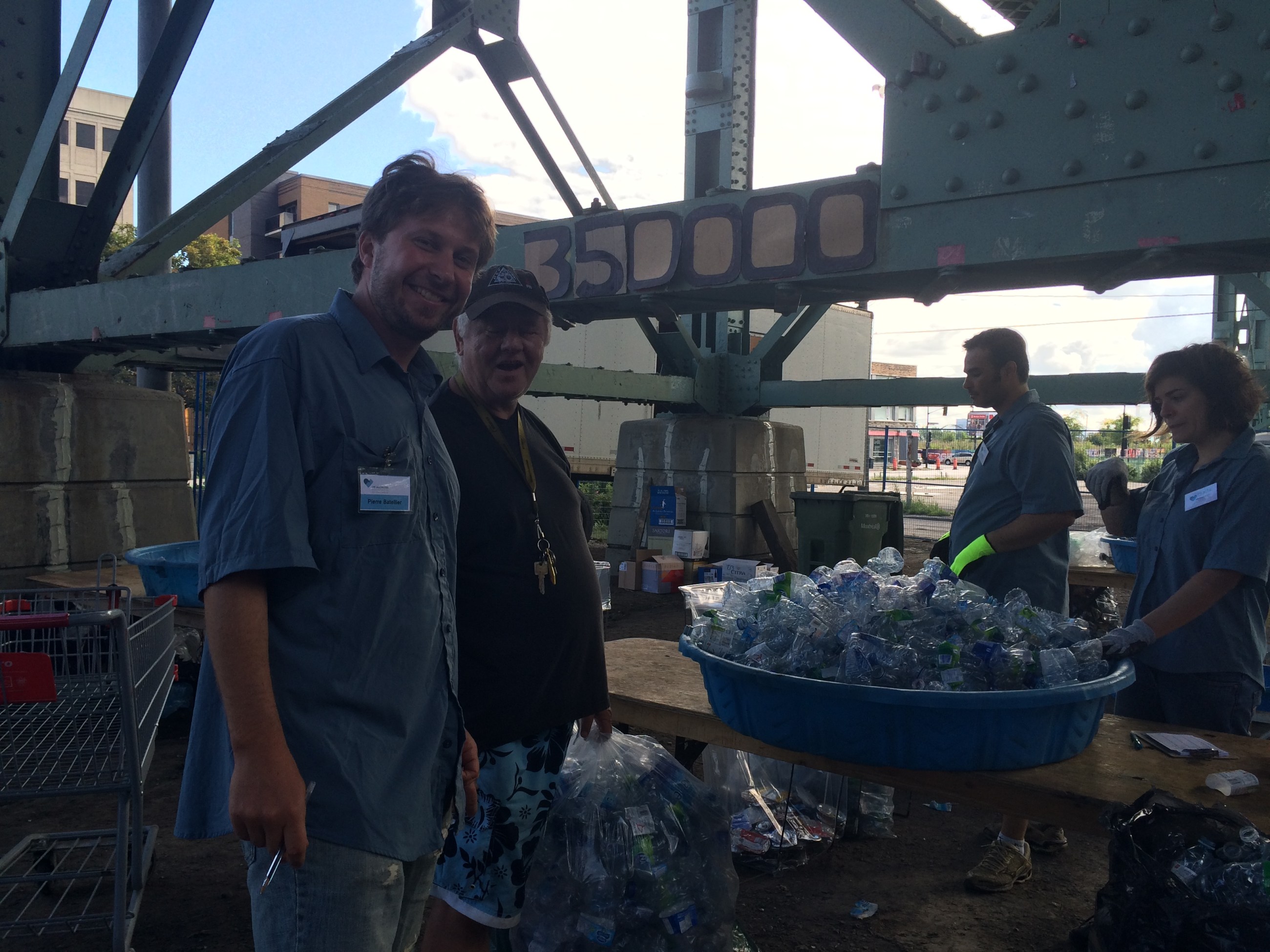 Une collecte pour étendre la consigne aux bouteilles d'eau