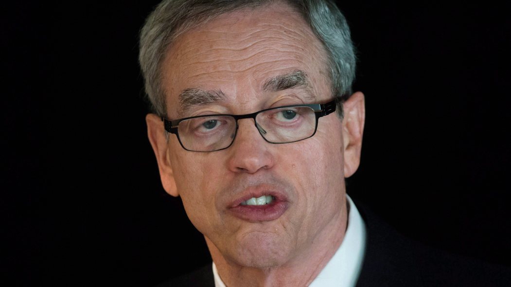 Joe Oliver maintient qu'il n'y a pas de récession