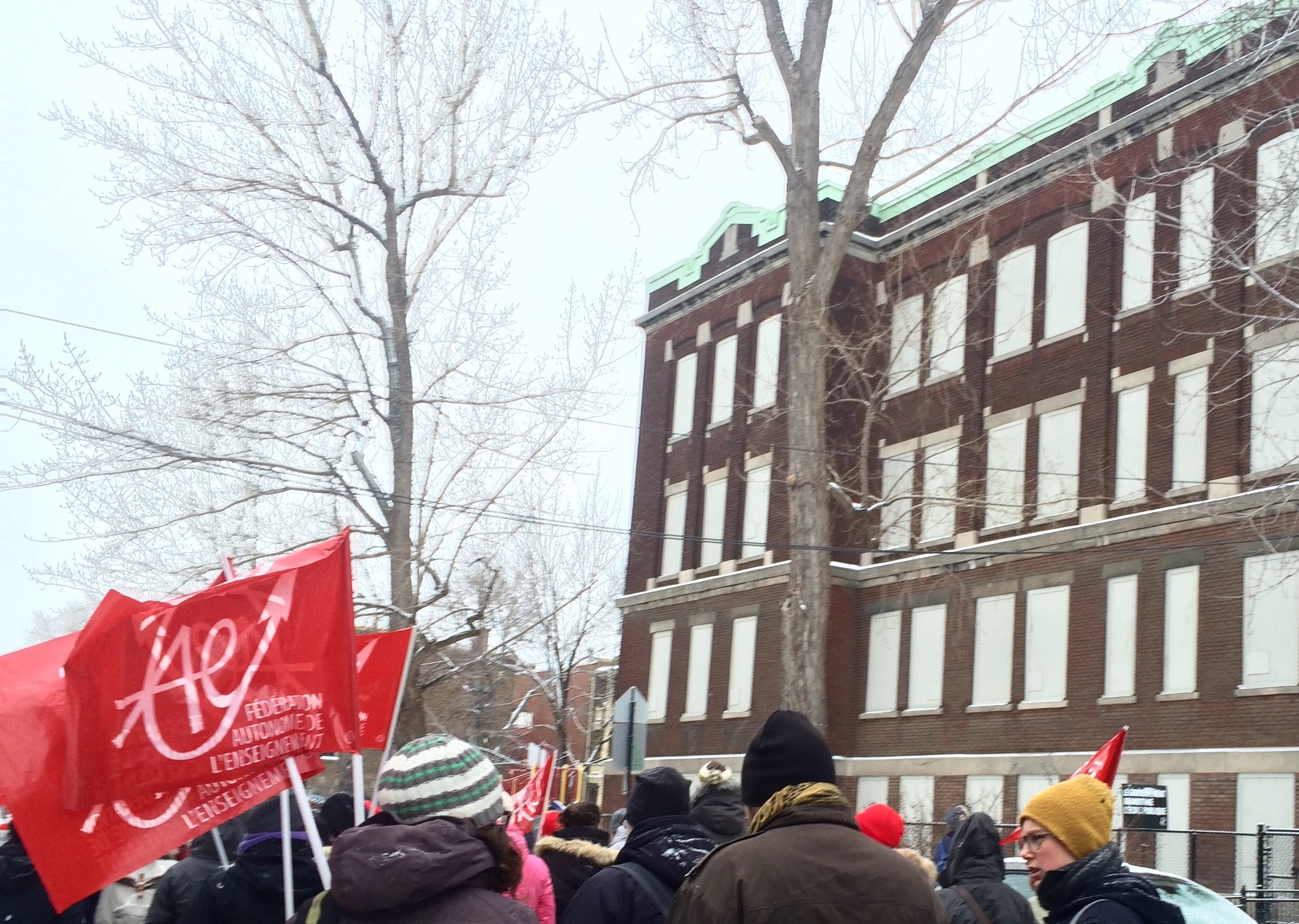 Manifestation de la FAE: un cri du coeur pour les écoles d'Hochelaga ...