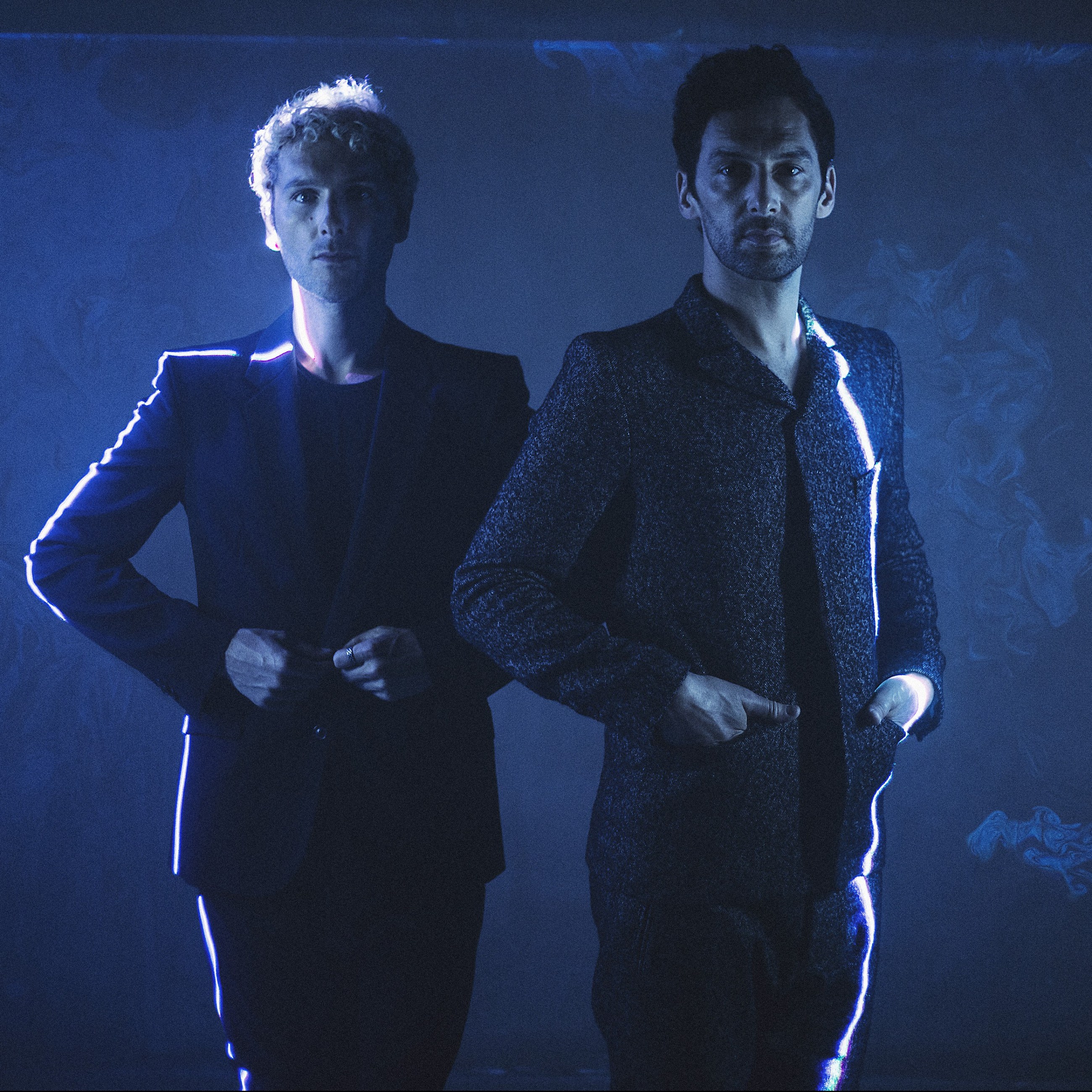 Cette semaine, Métro craque pour AaRON, Life in Pieces, L’histoire de ...