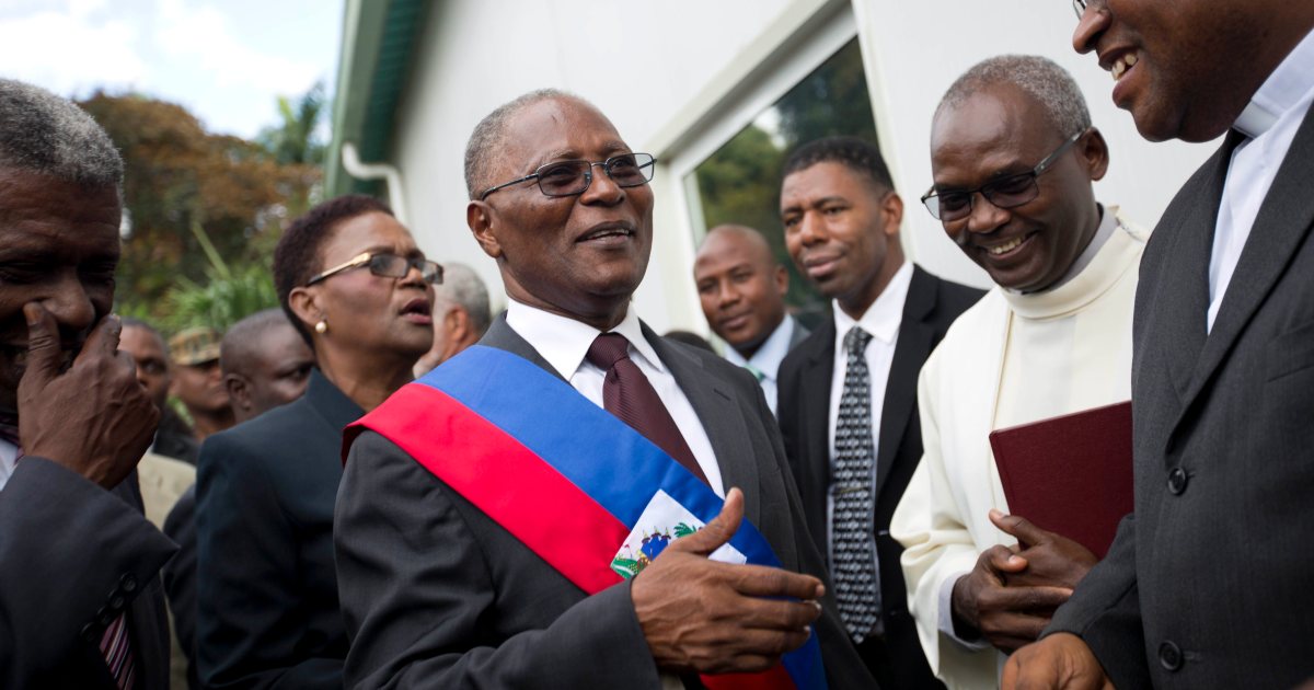 Haïti: Jocelerme Privert élu président intérimaire pour 120 jours