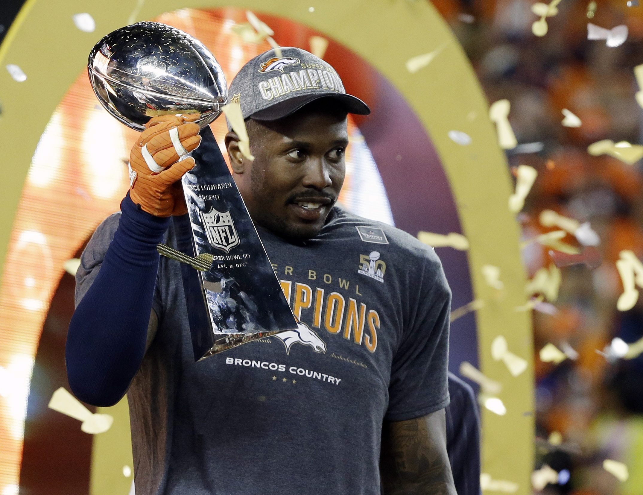 L’humeur est à la fête pour Von Miller