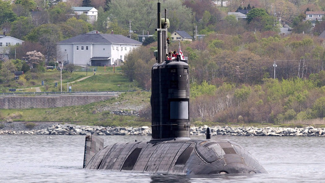 Le NCSM Windsor retourne en mer