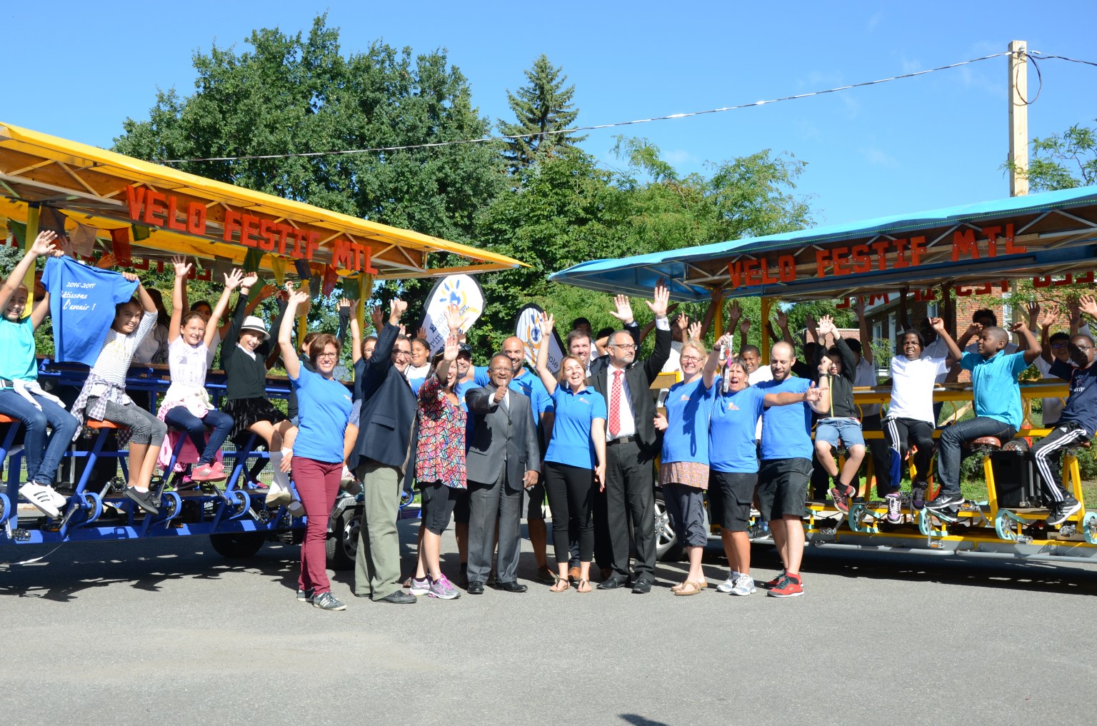 Vélos Festifs pour promouvoir le plein air