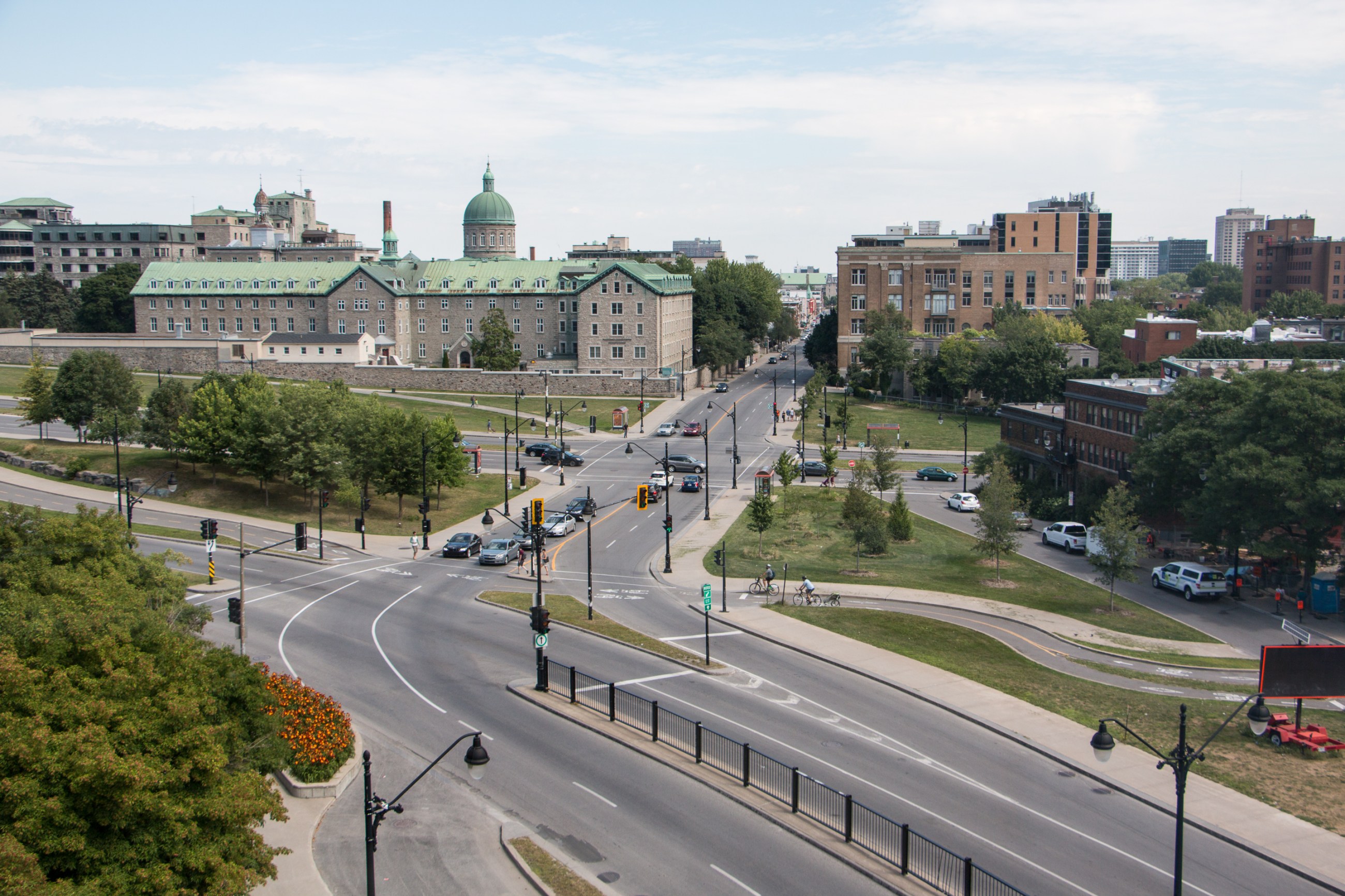 Le carrefour des avenues du Parc et des Pins, 10 ans plus tard