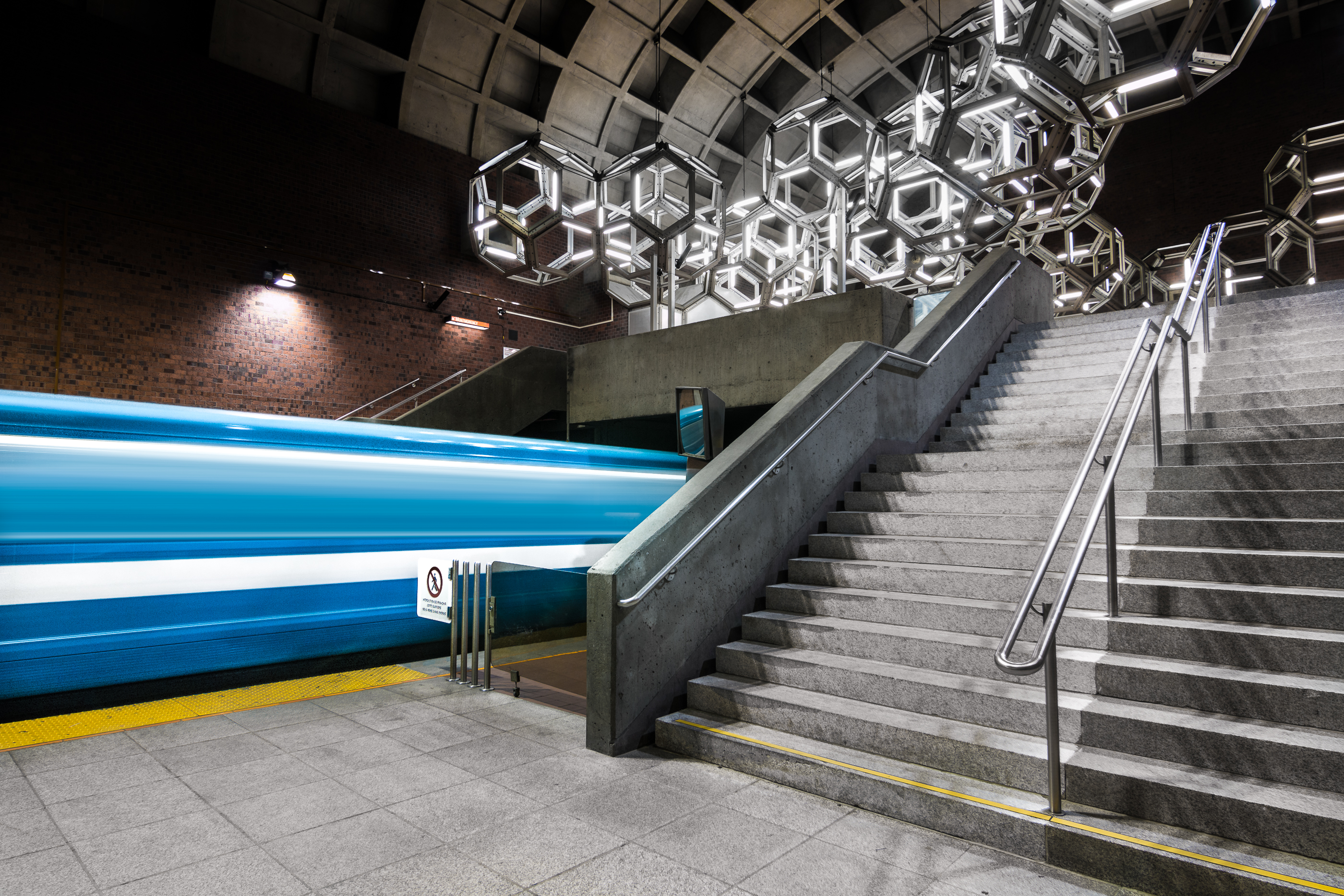 L'architecture du métro sous la lentille d'un photographe