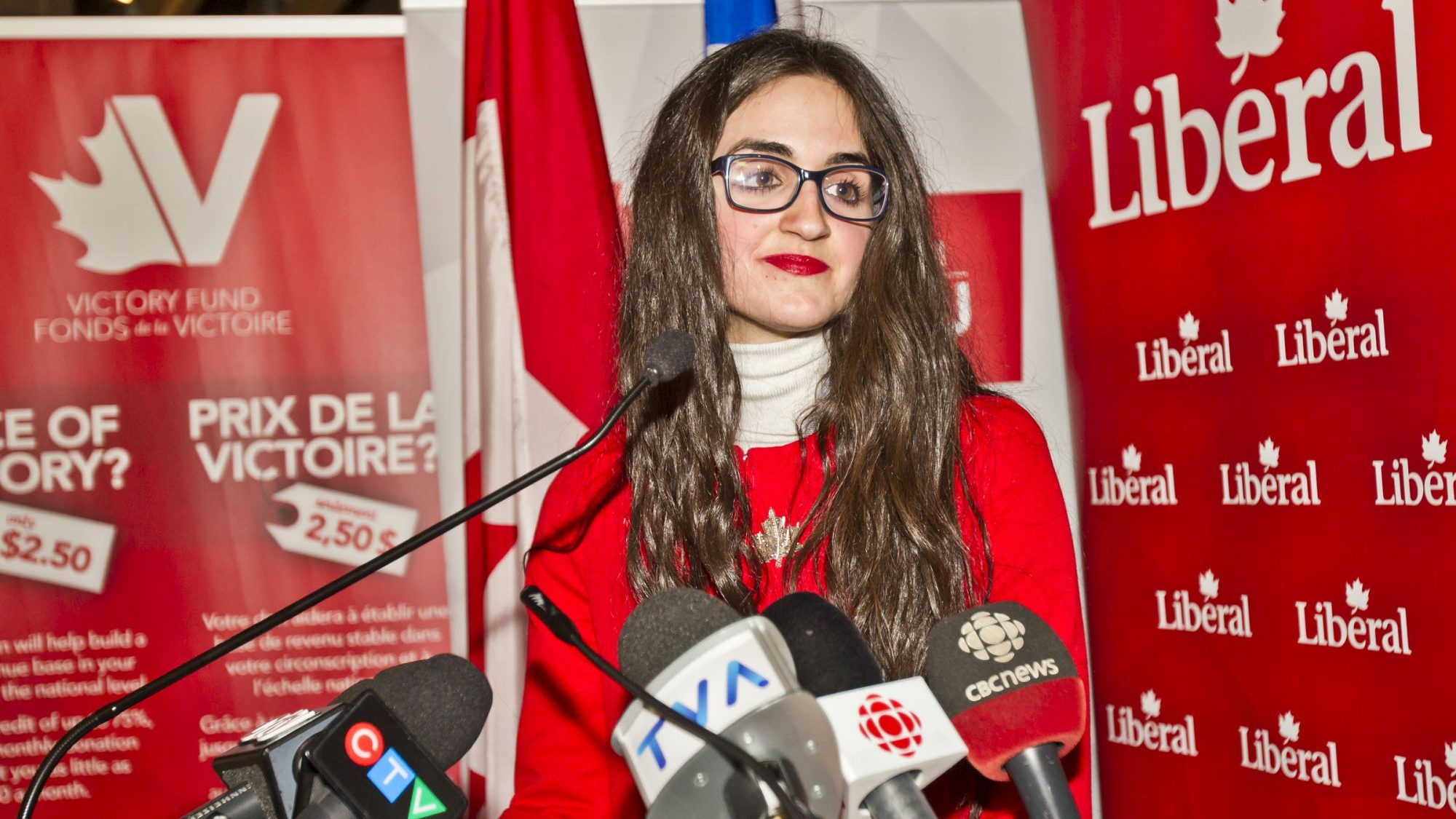 Lambropoulos met en doute le déclin du français, puis se rétracte