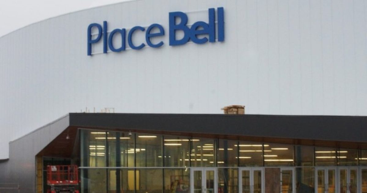 Laval: la Place Bell prend forme