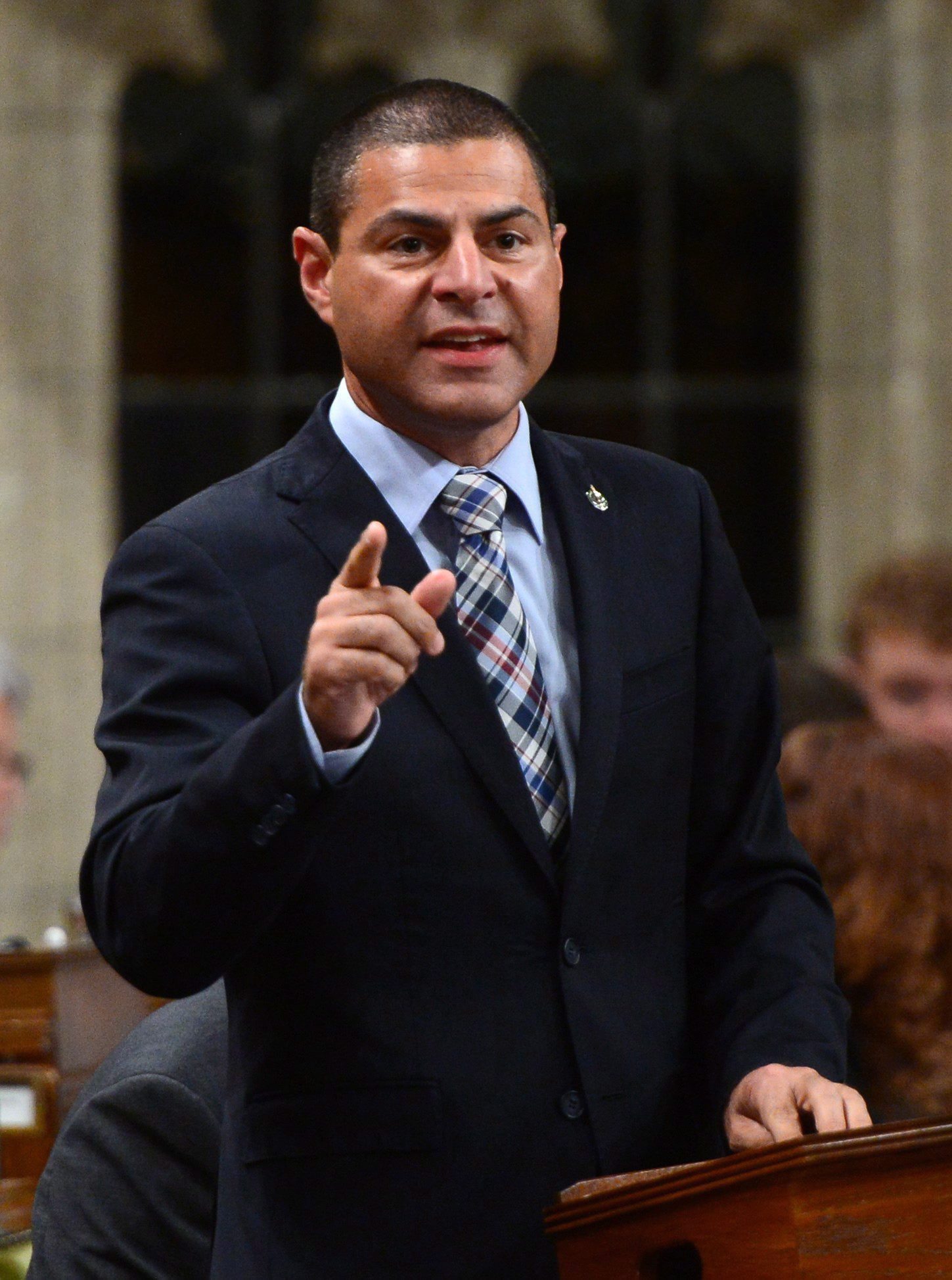 Les politiciens sont parfois des humains