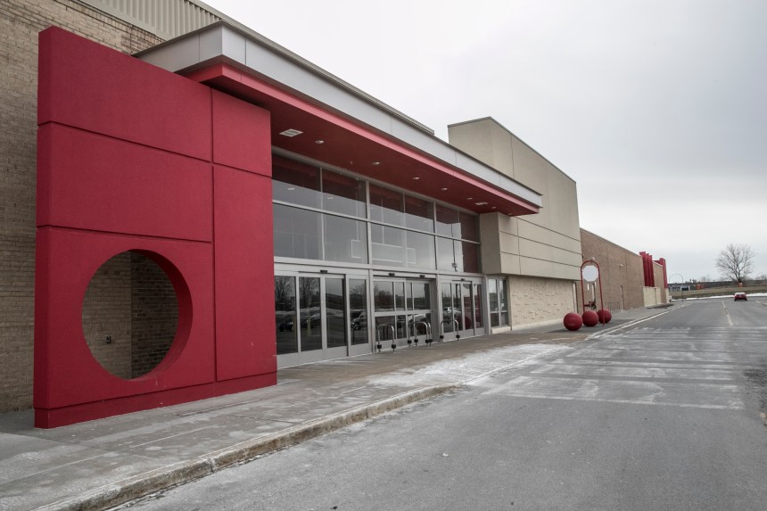 Nouveau locataire au Carrefour Angrignon