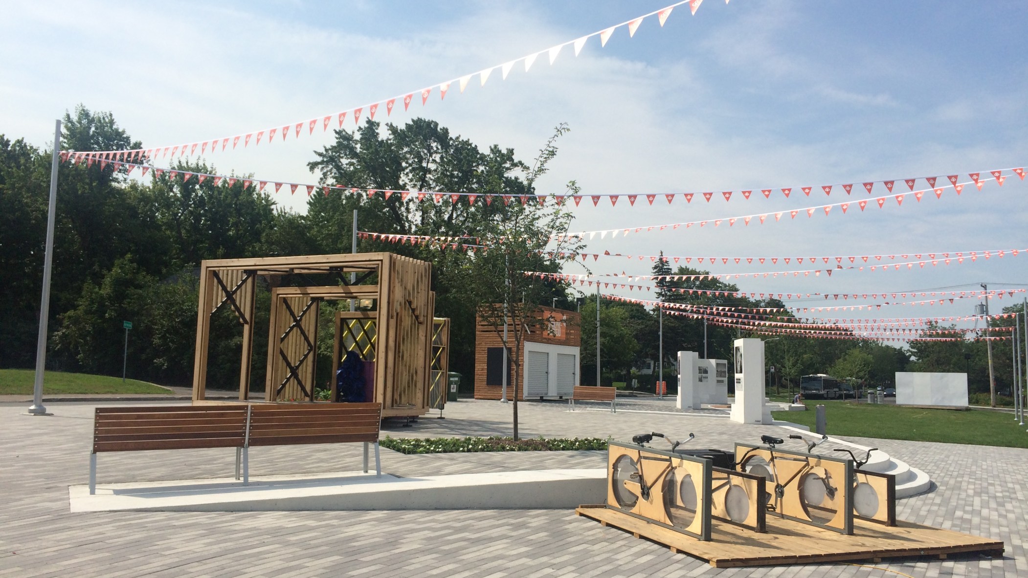 Rodolphe-Rousseau Square: Urban Utopia