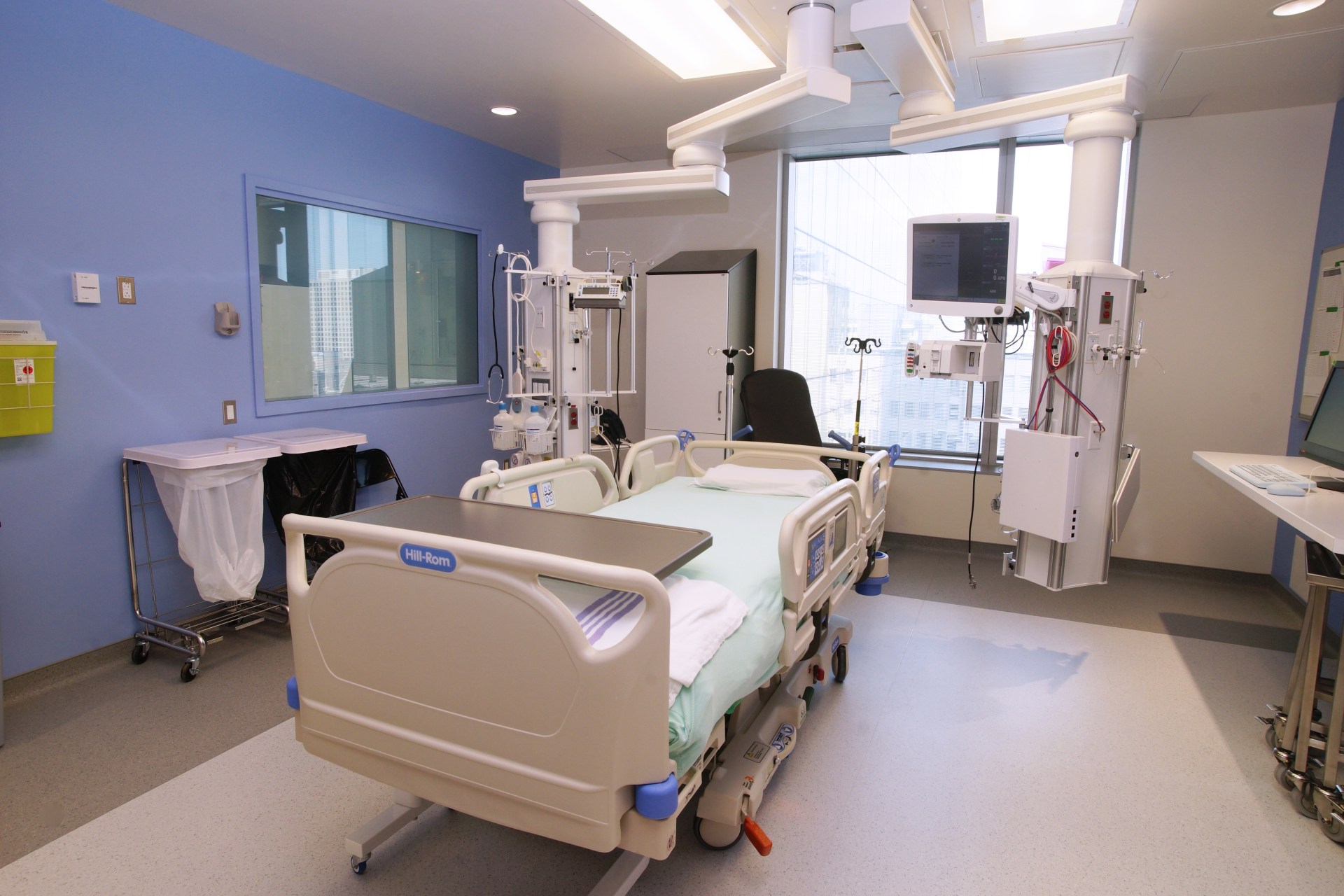 [PHOTOS] Le CHUM bientôt prêt à accueillir les patients