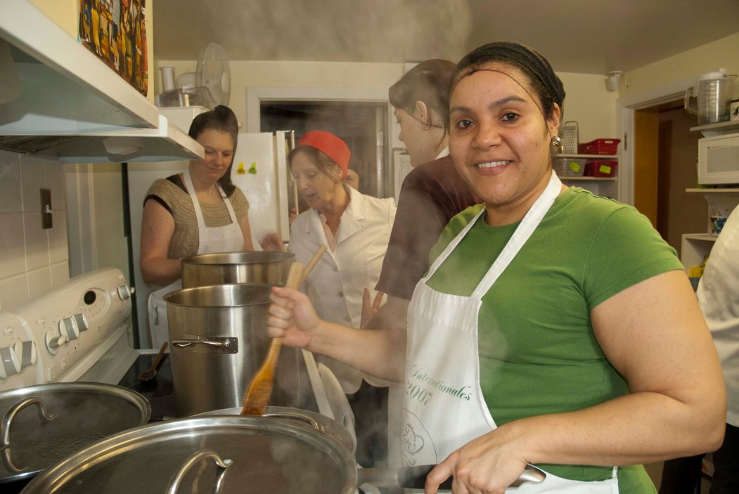 Cuisines collectives: cuisiner en groupe dans le Sud-Ouest