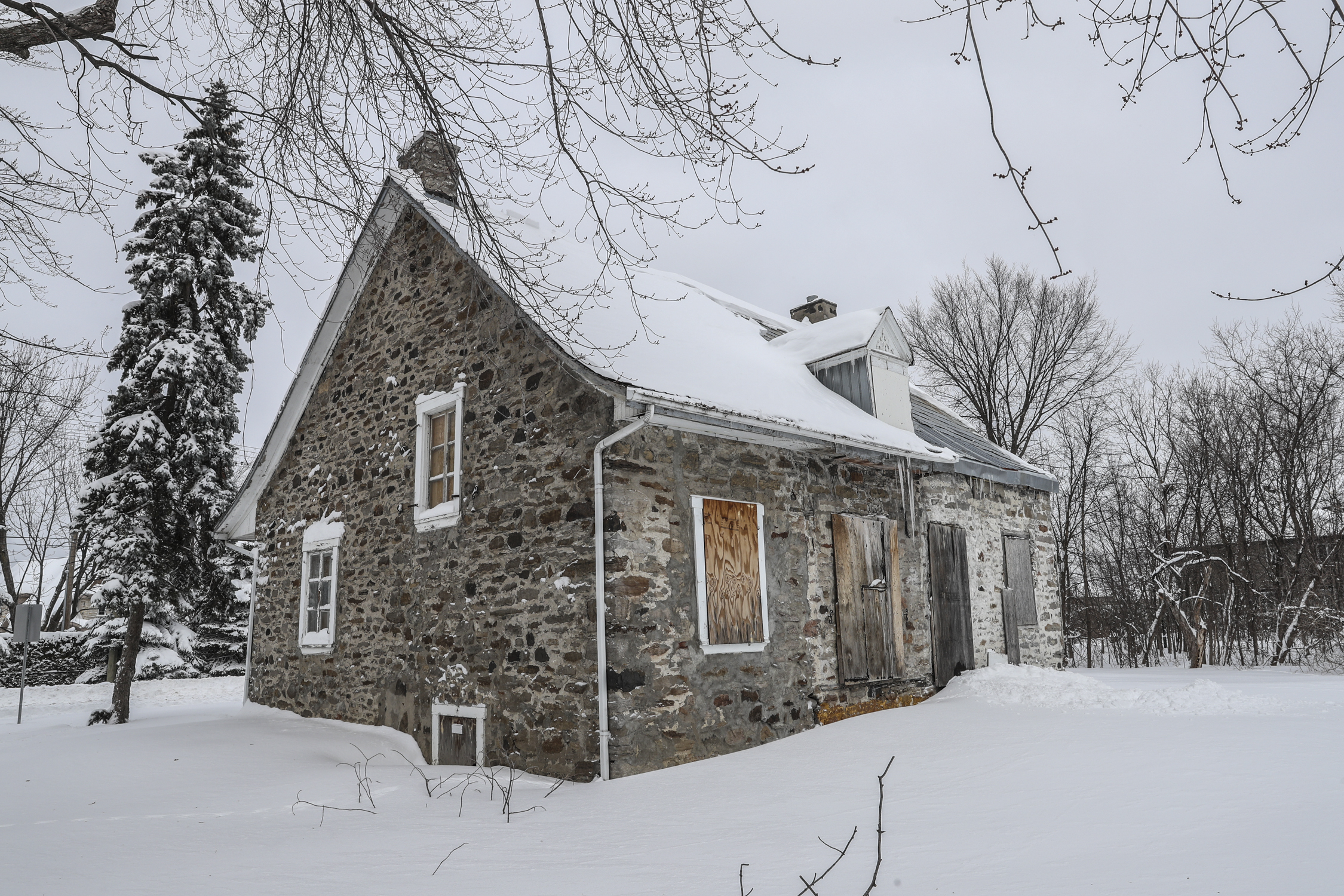 Une oeuvre d'art public pour la maison Robert-Bélanger
