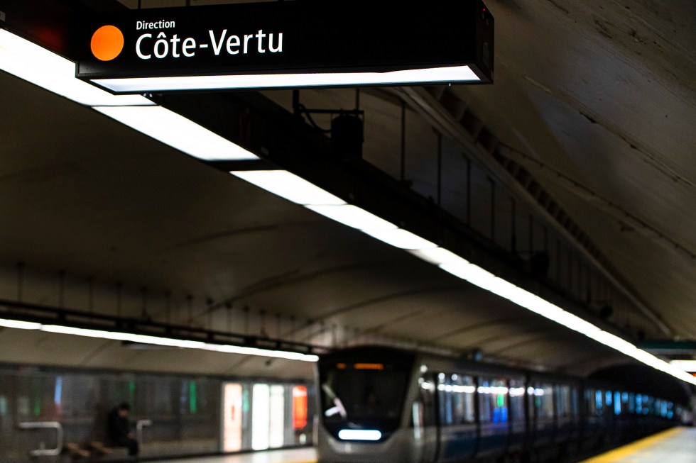 Les camelots du «24 heures» en voie d’être sortis des stations de métro