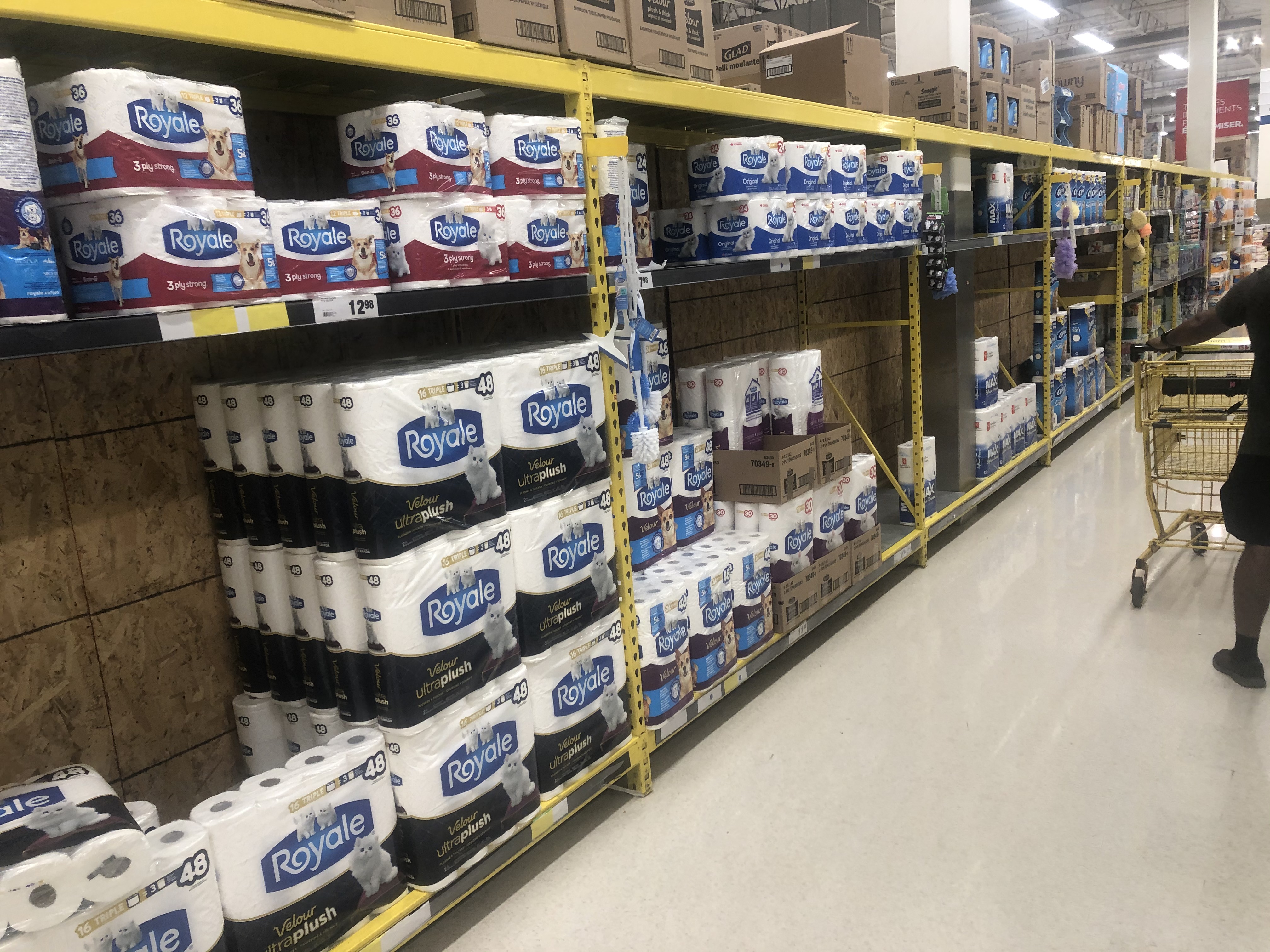 Verra-t-on une nouvelle ruée vers le papier de toilette dans les épiceries?