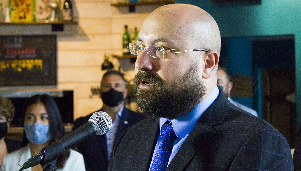 Controverse à la CSEM : Joe Ortona se défend, mais reconnaît une erreur