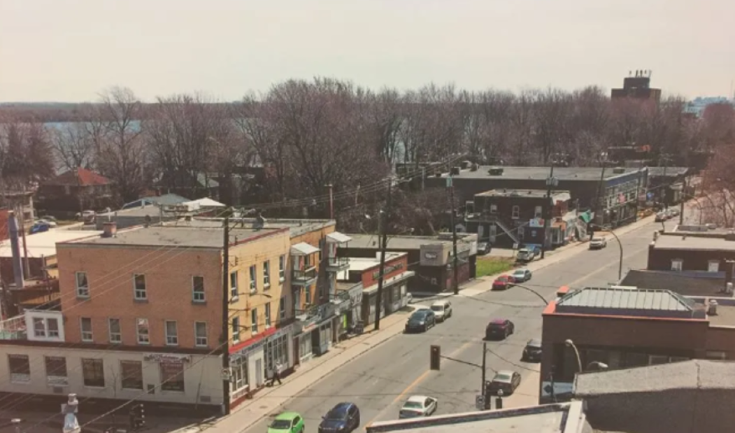 Sur les plages de la mer de Champlain