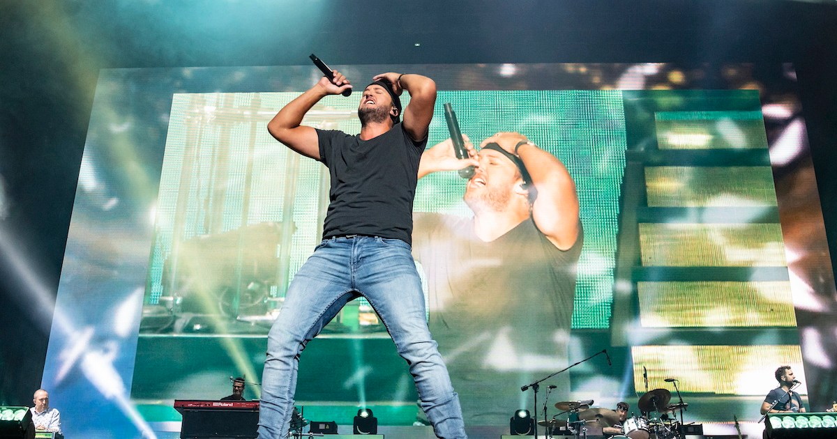 Luke Bryan et Kelsea Ballerini concluent Lasso en beauté