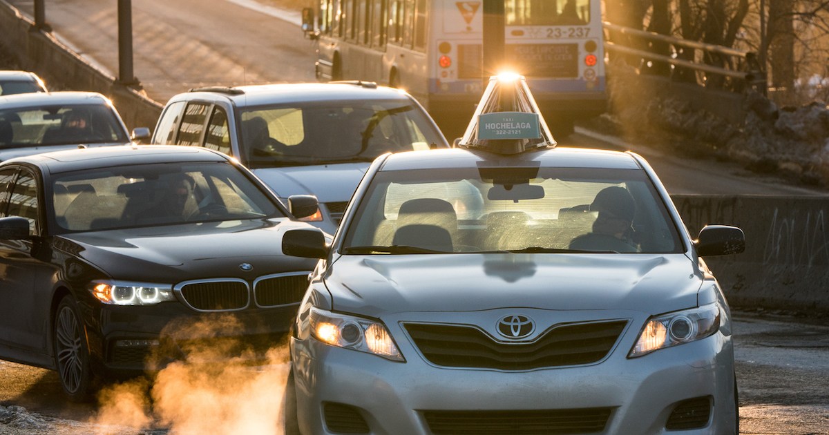 Les chauffeurs de taxi ne pourront plus «importuner» ou «intimider» les ...