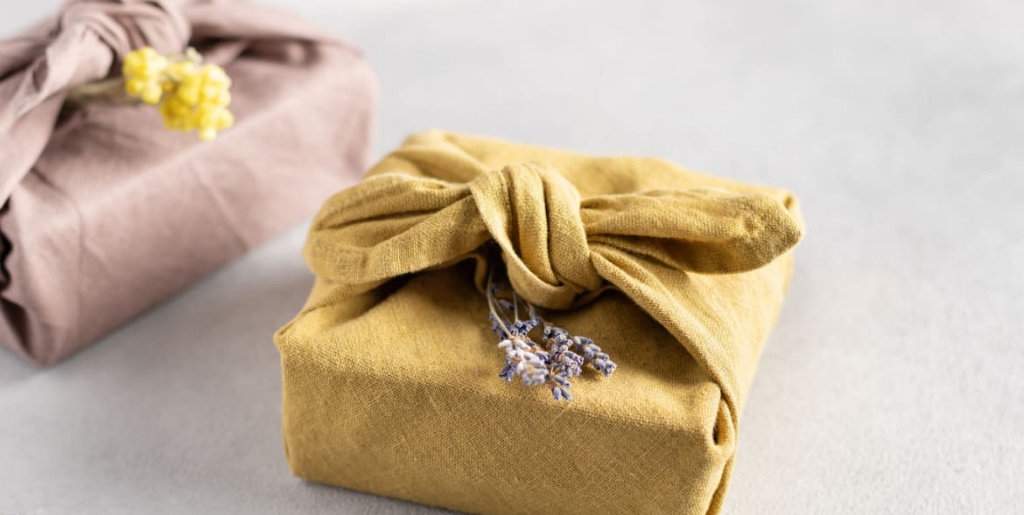 Le furoshiki : emballage cadeau zéro déchet | Journal Métro