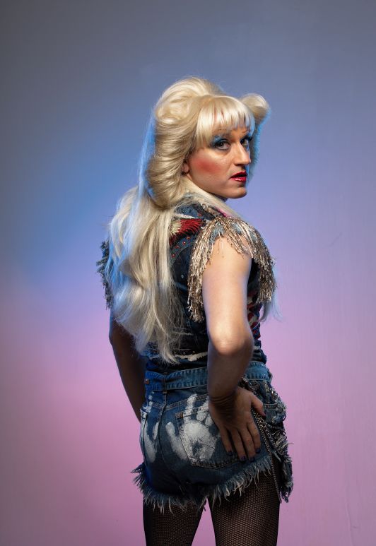 Benoit McGinnis dans la peau d’Hedwig