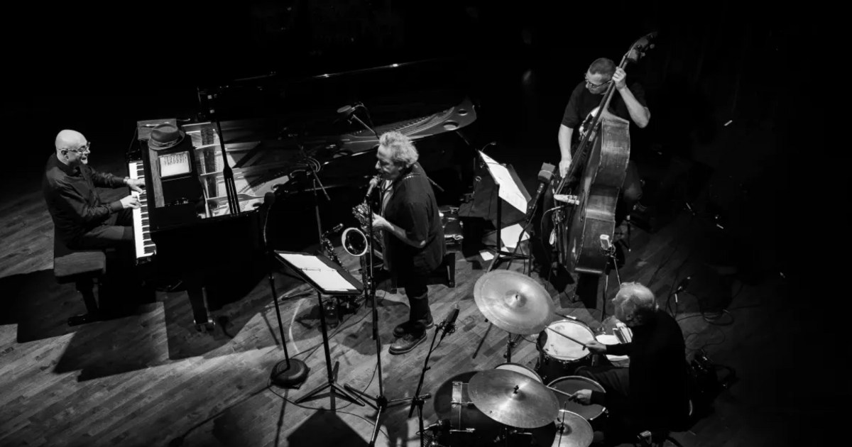 SuperNova 4 - Productions Félix Stüssi | Journal Métro