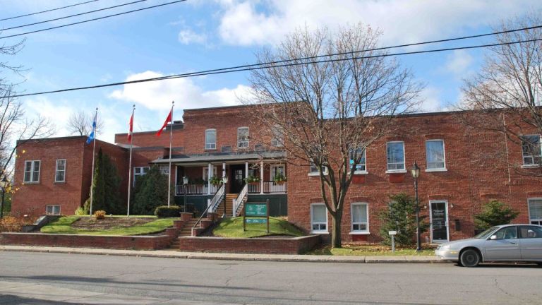 Consultation citoyenne à Dorval: l'environnement et la mobilité au ...