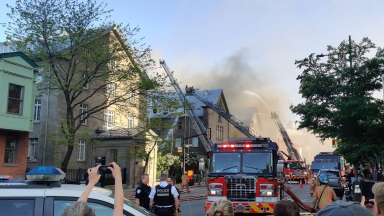 L'incendie au monastère Bon-Pasteur a touché le centre d'archives d ...