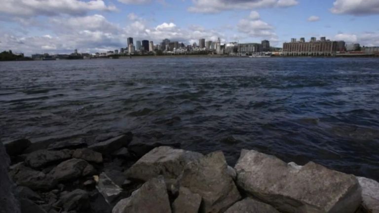 Inondations: le niveau du fleuve Saint-Laurent sous surveillance à Montréal