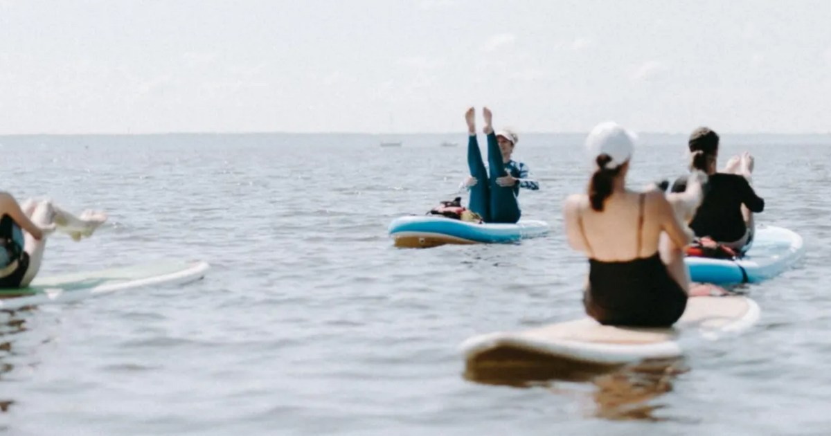 Yoga sur planche à pagaie | Journal Métro