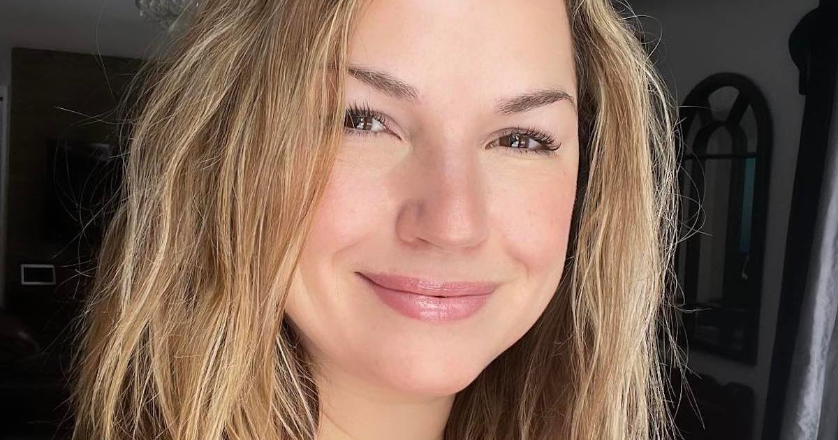 Gabrielle Destroismaisons s’offre une version épurée d’«Et cetera»