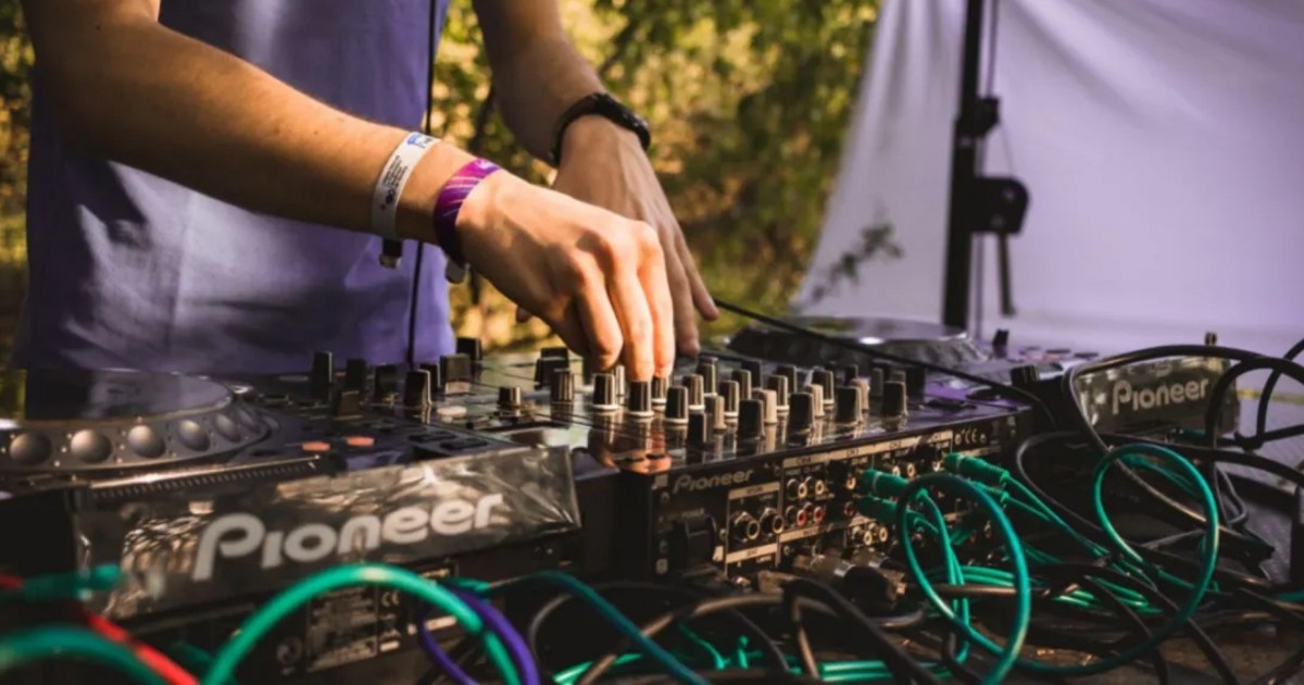 Sessions de DJ Summer Vibes | Journal Métro