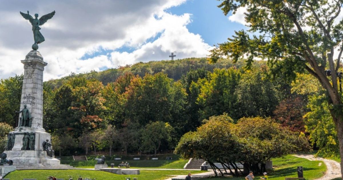 Préserver la vue sur le mont Royal est essentiel, dit un organisme