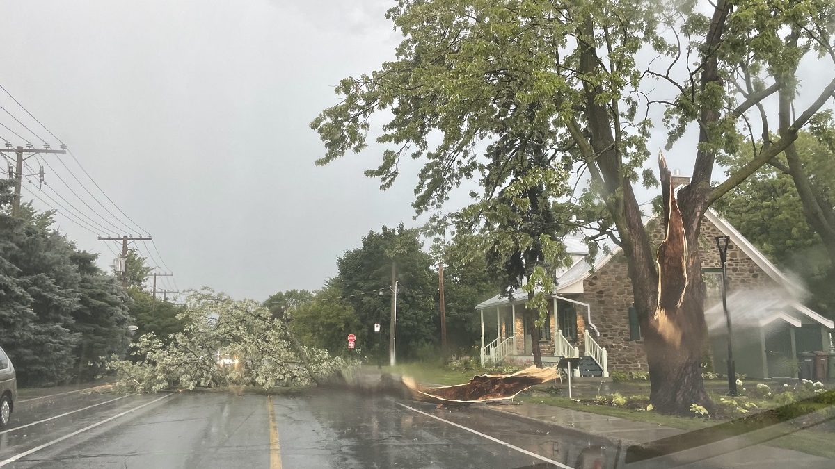 Alerte tornade: quelques images de la tempête à Montréal